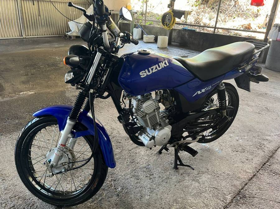 Suzuki, Ax4, 2021