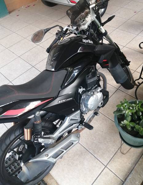 Aprilia, STX, 2015