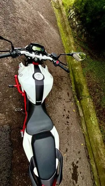 Benelli, TNT 150150, 2023