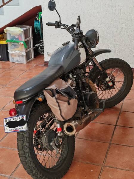 Serpento, Cafe Racer St. James W200, 2019