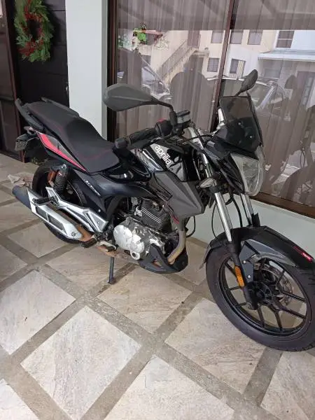 Aprilia, STX, 2015