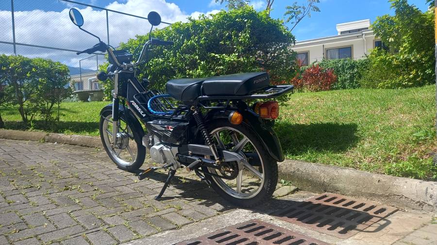 Formula, Bicicleta asistida con motor, 2023